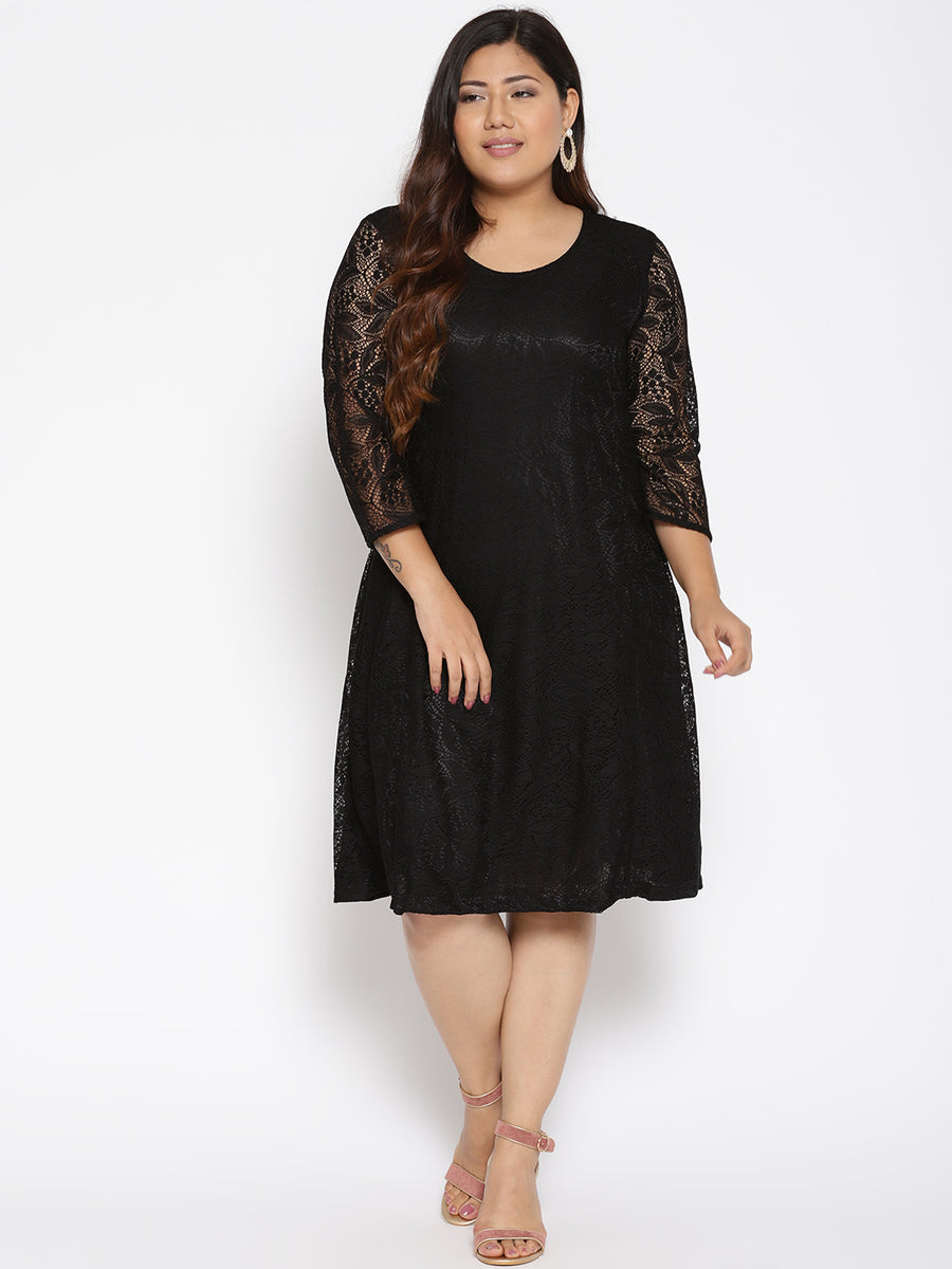 Trendy dresses for plus size women who love to stay in style |The Pink Moon